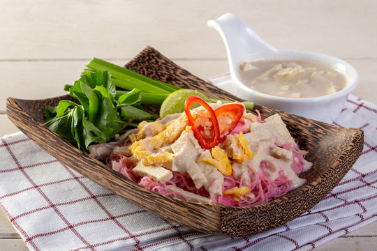 「Mee-Kati」の写真素材 | 3件の無料イラスト画像 | Adobe Stock