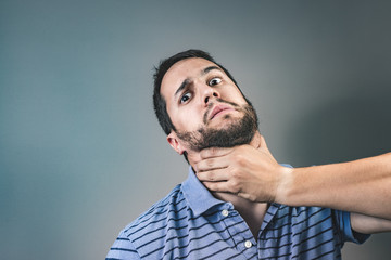 Search photos strangle