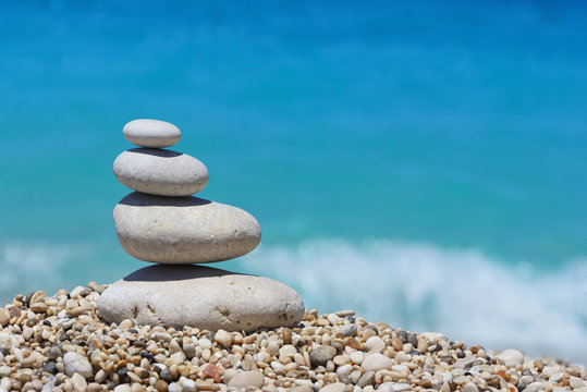 Imágenes de Pebble: descubre bancos de fotos, ilustraciones, vectores y ...