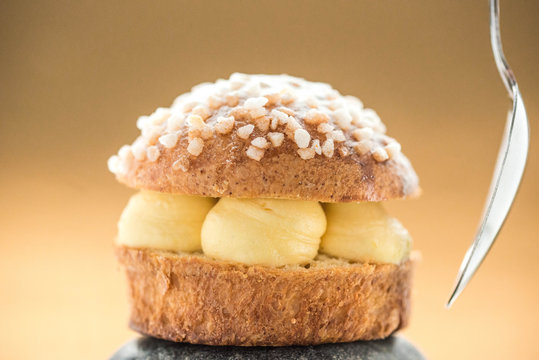 「Tropezienne」の写真素材 | 325件の無料イラスト画像 | Adobe Stock