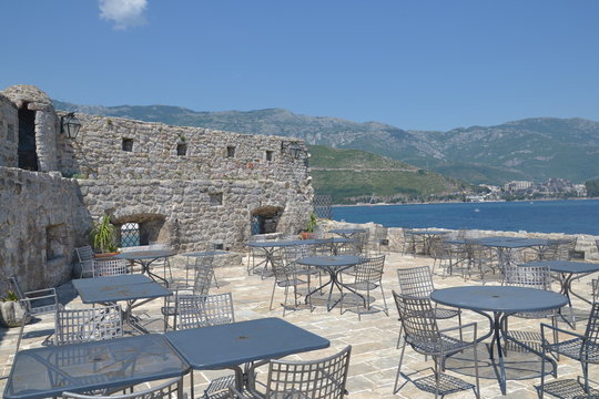 「Pusto」の画像 - 903 件の Stock 写真、ベクターおよびビデオ | Adobe Stock