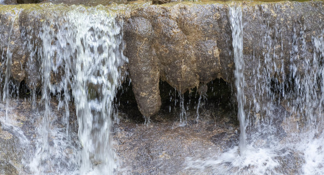 Duschende Bilder – Durchsuchen 111 Archivfotos, Vektorgrafiken und ...