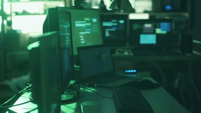 Workstation Images – Browse 182,251 Stock Photos, Vectors, and Video ...