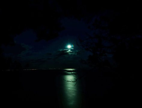 Moonset Images – Browse 2,802 Stock Photos, Vectors, and Video | Adobe ...