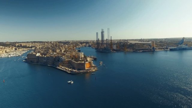 「Guardiola」の写真素材 | 295件の無料イラスト画像 | Adobe Stock