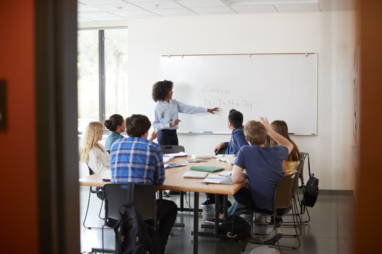 Whiteboard Classroom Images – Browse 41,536 Stock Photos, Vectors, and ...