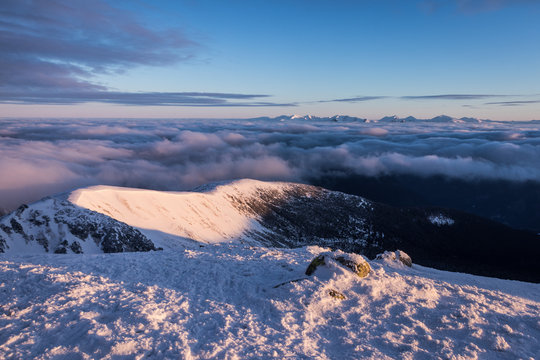 Inhospitable Images – Browse 116,615 Stock Photos, Vectors, and Video ...