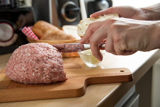 Schweinemett bilder – Bläddra bland 336 stockfoton, vektorer och videor ...