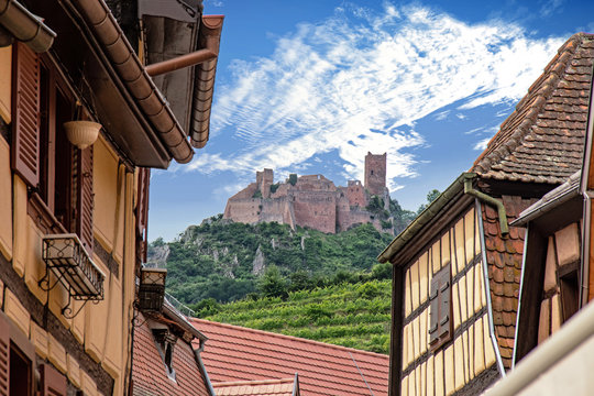 Haut-Rhin Bilder – Durchsuchen 7,615 Archivfotos, Vektorgrafiken und ...