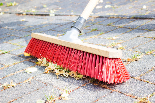 Besen Gambar – Telusuri 274 Foto, Vektor, dan Video Stok | Adobe Stock