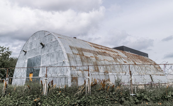 「Angar」の画像 - 168 件の Stock 写真、ベクターおよびビデオ | Adobe Stock