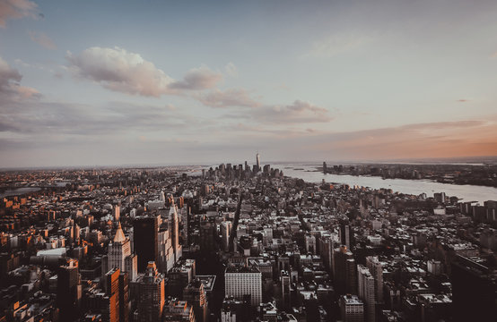รูปภาพGrosstadt – เลือกดูภาพถ่ายสต็อก เวกเตอร์ และวิดีโอ392 | Adobe Stock