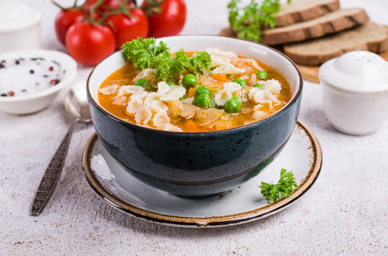 Tripolini Bilder – Durchsuchen 122 Archivfotos, Vektorgrafiken und ...