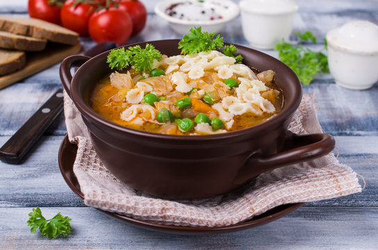 Tripolini Bilder – Durchsuchen 122 Archivfotos, Vektorgrafiken und ...