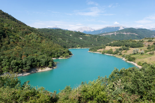 "Lac Artificiel"-Bilder: Stock-Fotos & -Videos. | Adobe Stock