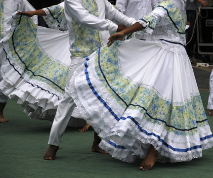 Cumbia bilder – Bläddra bland 447 stockfoton, vektorer och videor ...