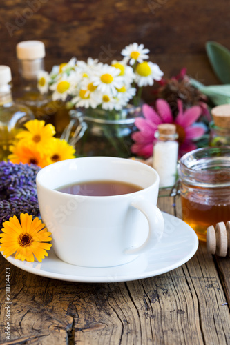 "Tee" Stockfotos und lizenzfreie Bilder auf Fotolia.com - Bild 218804473