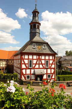 Wetterau Bilder – Durchsuchen 2,777 Archivfotos, Vektorgrafiken und ...