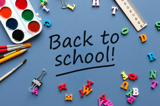 Semesterbeginn Bilder – Durchsuchen 4,492 Archivfotos, Vektorgrafiken ...