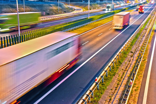 Snelweg Bilder – Durchsuchen 349 Archivfotos, Vektorgrafiken und Videos ...