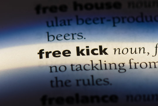 รูปภาพFree-Kick – เลือกดูภาพถ่ายสต็อก เวกเตอร์ และวิดีโอ2,601 | Adobe Stock