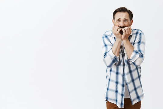 รูปภาพFrightened – เลือกดูภาพถ่ายสต็อก เวกเตอร์ และวิดีโอ2,468,372 ...