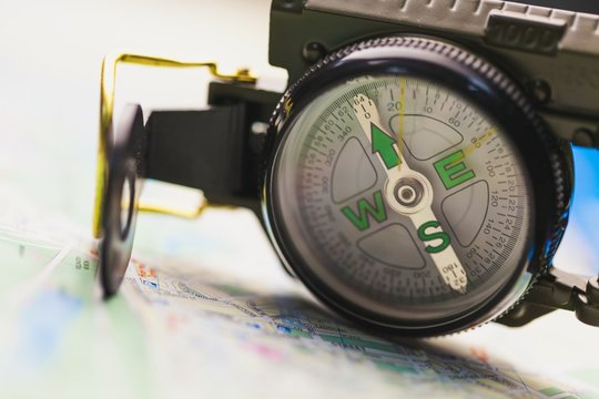"Directional Compass" Images – Browse 218 Stock Photos, Vectors, and ...
