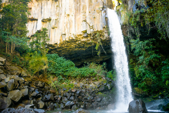 รูปภาพVertiente – เลือกดูภาพถ่ายสต็อก เวกเตอร์ และวิดีโอ200 | Adobe Stock