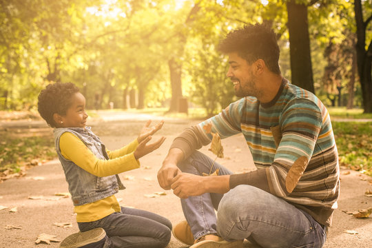 Parent Child Talking Images – Browse 51,052 Stock Photos, Vectors, and ...