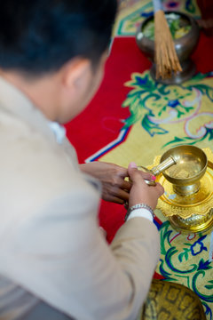 Auguration Bilder – Durchsuchen 95 Archivfotos, Vektorgrafiken und ...