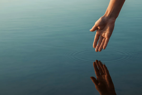 7,447,960 BEST Reflection IMAGES, STOCK PHOTOS & VECTORS | Adobe Stock