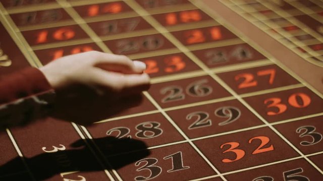 "Throwing Dice" Images – Browse 194 Stock Photos, Vectors, and Video ...