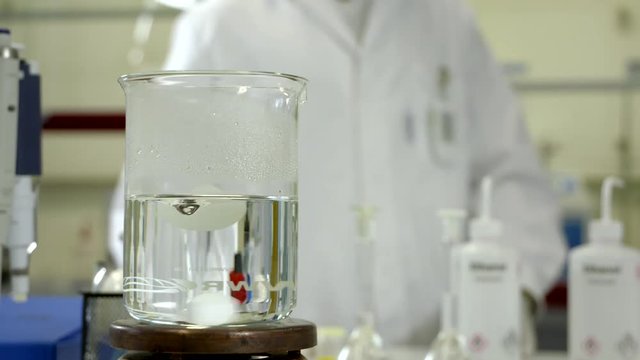 รูปภาพ"Laboratory Accident" – เลือกดูภาพถ่ายสต็อก เวกเตอร์ และวิดีโอ608 ...