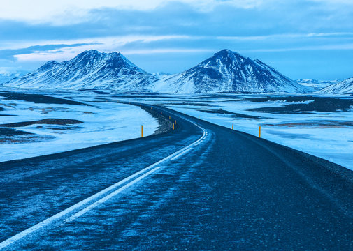 "Route 1" Images – Browse 4,212 Stock Photos, Vectors, and Video ...