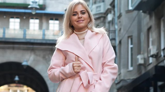 「Charmful」の画像 - 135 件の Stock 写真、ベクターおよびビデオ | Adobe Stock