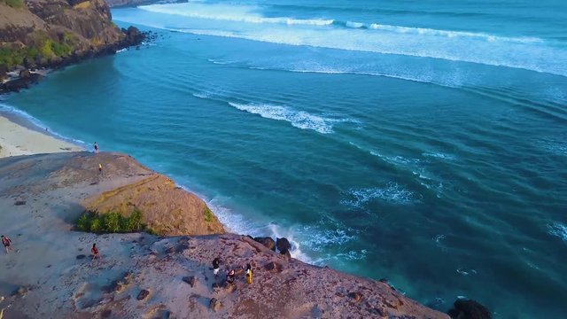 Calmful Bilder – Durchsuchen 100 Archivfotos, Vektorgrafiken und Videos ...