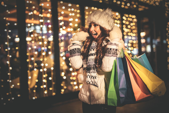 Christmas Shopping Time Images – Browse 29,245 Stock Photos, Vectors ...