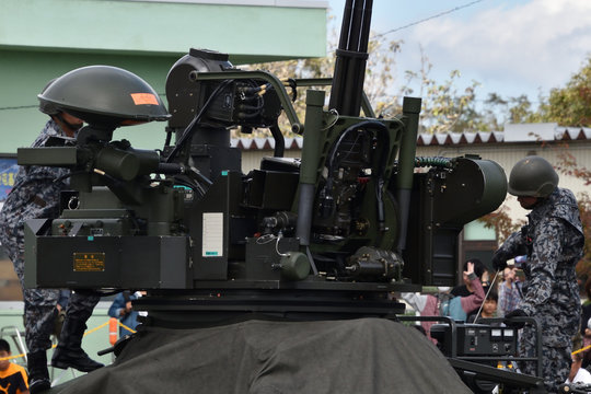 Autocannon Bilder – Durchsuchen 456 Archivfotos, Vektorgrafiken und ...