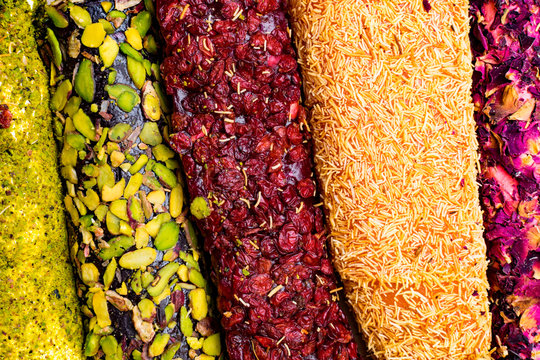 รูปภาพBairam – เลือกดูภาพถ่ายสต็อก เวกเตอร์ และวิดีโอ456 | Adobe Stock