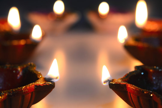 รูปภาพDeepam – เลือกดูภาพถ่ายสต็อก เวกเตอร์ และวิดีโอ676 | Adobe Stock