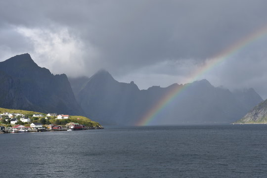 Mosken Bilder – Durchsuchen 485 Archivfotos, Vektorgrafiken und Videos ...