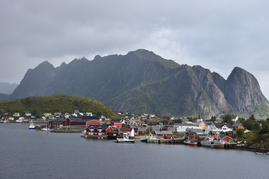 Mosken Bilder – Durchsuchen 485 Archivfotos, Vektorgrafiken und Videos ...