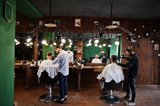 "Barber Bilder – Durchsuchen 439,961 Archivfotos, Vektorgrafiken und ...