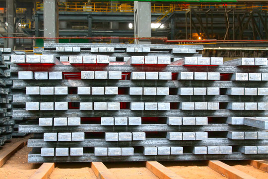 "Steel Ingot" 影像 – 瀏覽 113 個素材庫相片、向量圖和影片 | Adobe Stock