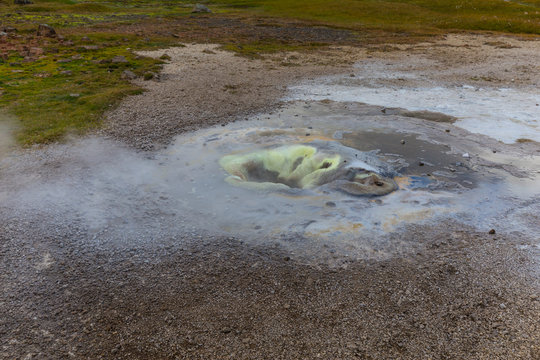 รูปภาพSchlammloch – เลือกดูภาพถ่ายสต็อก เวกเตอร์ และวิดีโอ344 | Adobe Stock