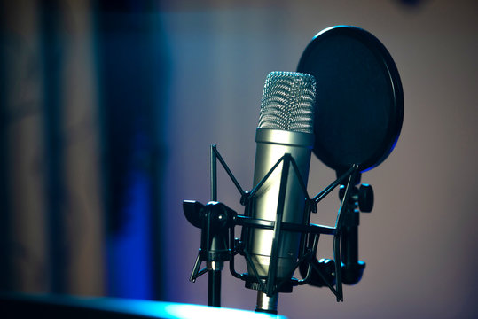 "Condenser Microphone" Images – Browse 3,047 Stock Photos, Vectors, and ...