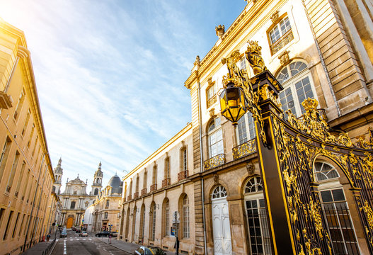 Nancy Bilder – Durchsuchen 12,559 Archivfotos, Vektorgrafiken und ...