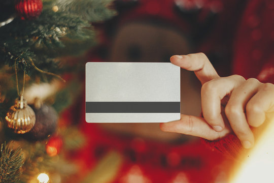 Santa Holding Card Images – Browse 47,693 Stock Photos, Vectors, and ...