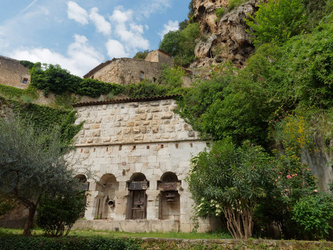 「Verdaille」の写真素材 | 40件の無料イラスト画像 | Adobe Stock