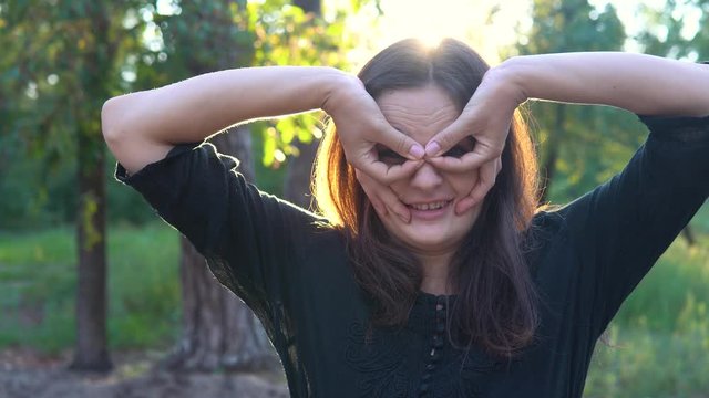 Grimacer bilder – Bläddra bland 213 stockfoton, vektorer och videor ...